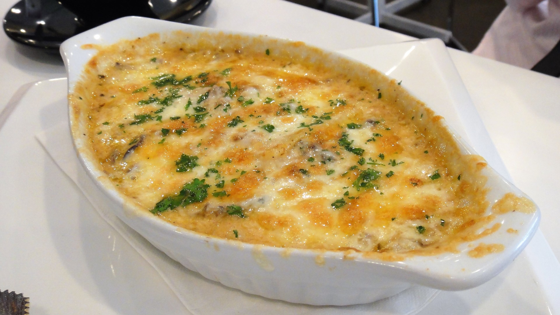 A Ladybug Bakery and Cafe – Calgary, Alberta – Elsie Hui